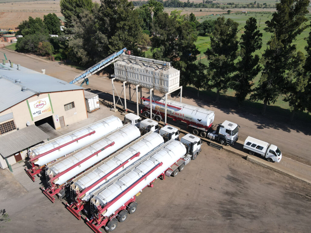 FEEDMILL – Henwil Chickens